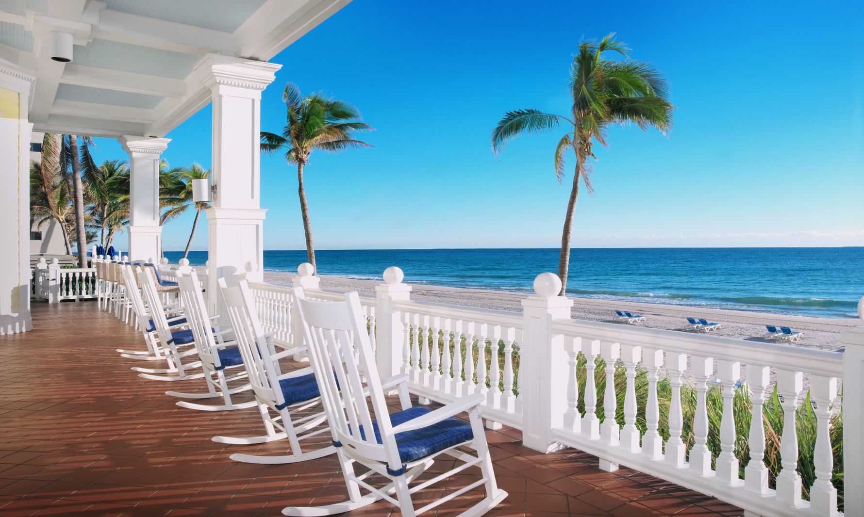 La Playa Beach & Golf Resort | Naples' Premier Beachfront Retreat